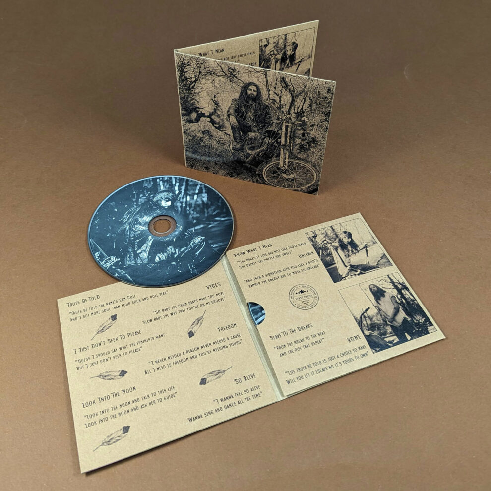 CDs in Custom Printed, Clear Plastic & Record-Style Wallets | Band CDs